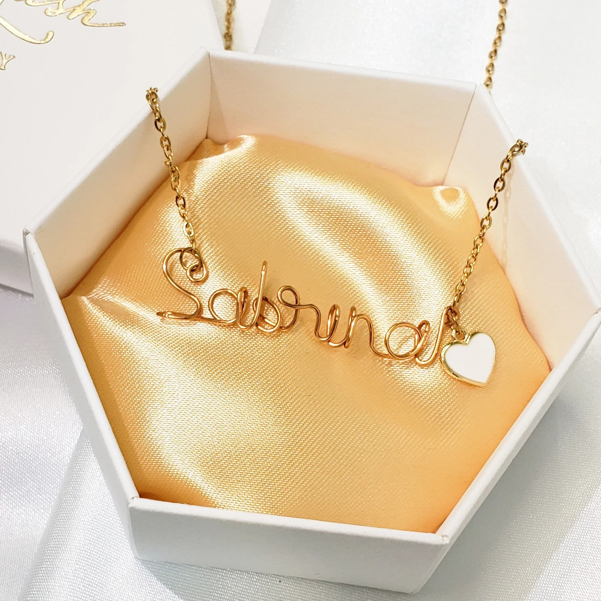 5 Beautiful Designs Of Handmade Wire Necklaces – Gogo Lush